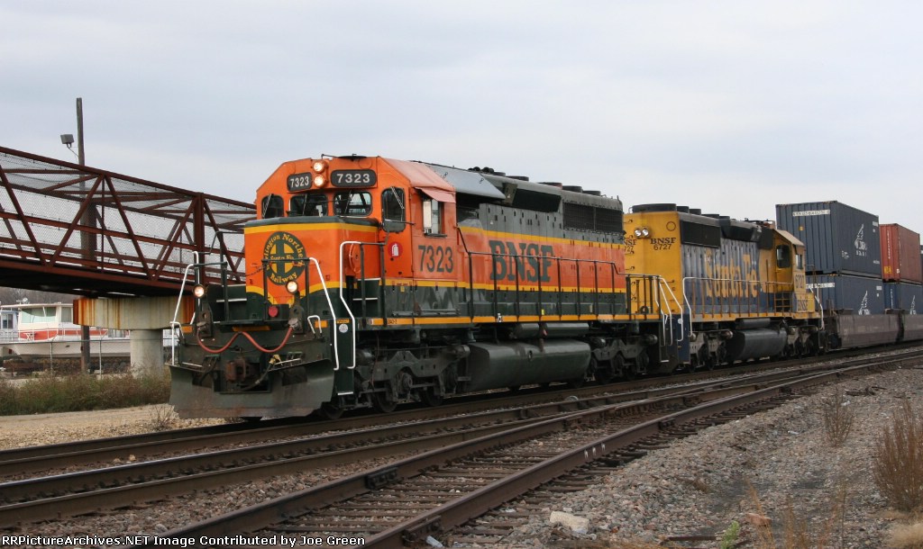 BNSF 7323